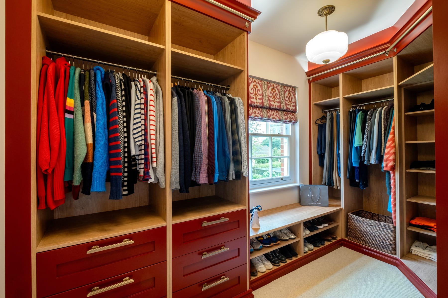 Willougby Farm House Master Bedroom | Eat Soak Sleep